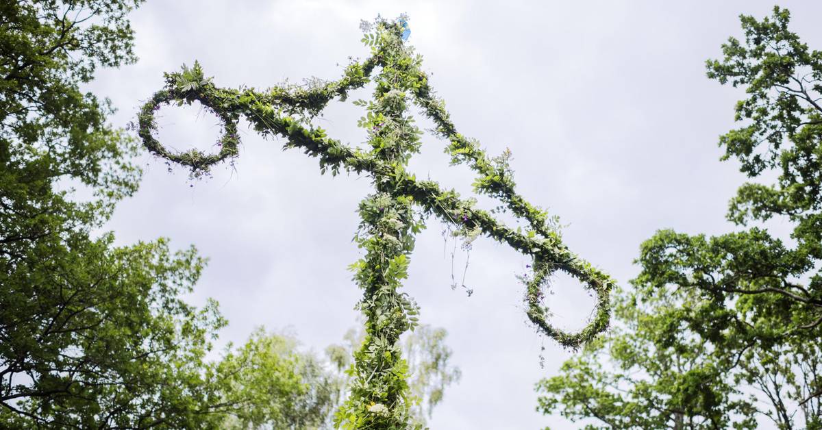 Celebrate Midsummer in Sweden in 2025 | Visit Sweden